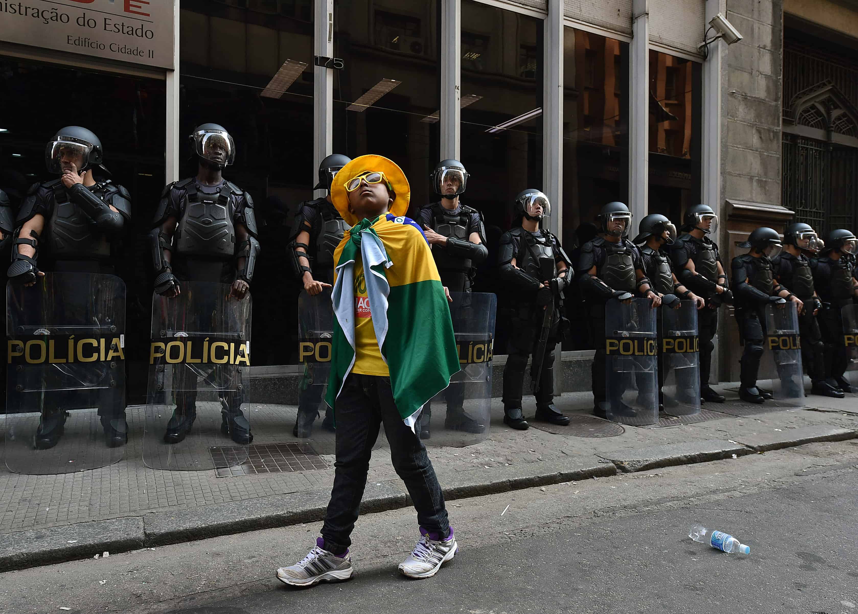 Brazilian police crack down on pre-World Cup protest – The Tico Times ...